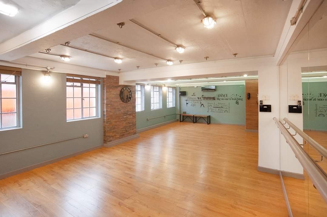 Dance Classes - MRC DANCE