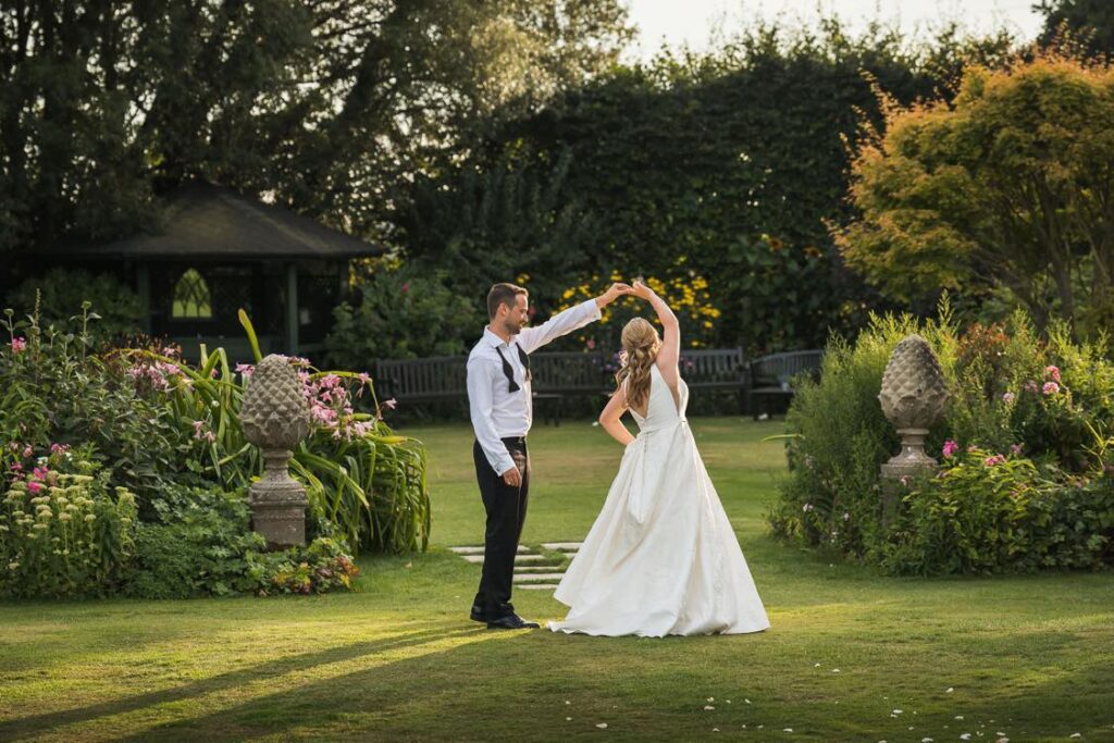 WEDDINGS AND EVENTS - MRC DANCE